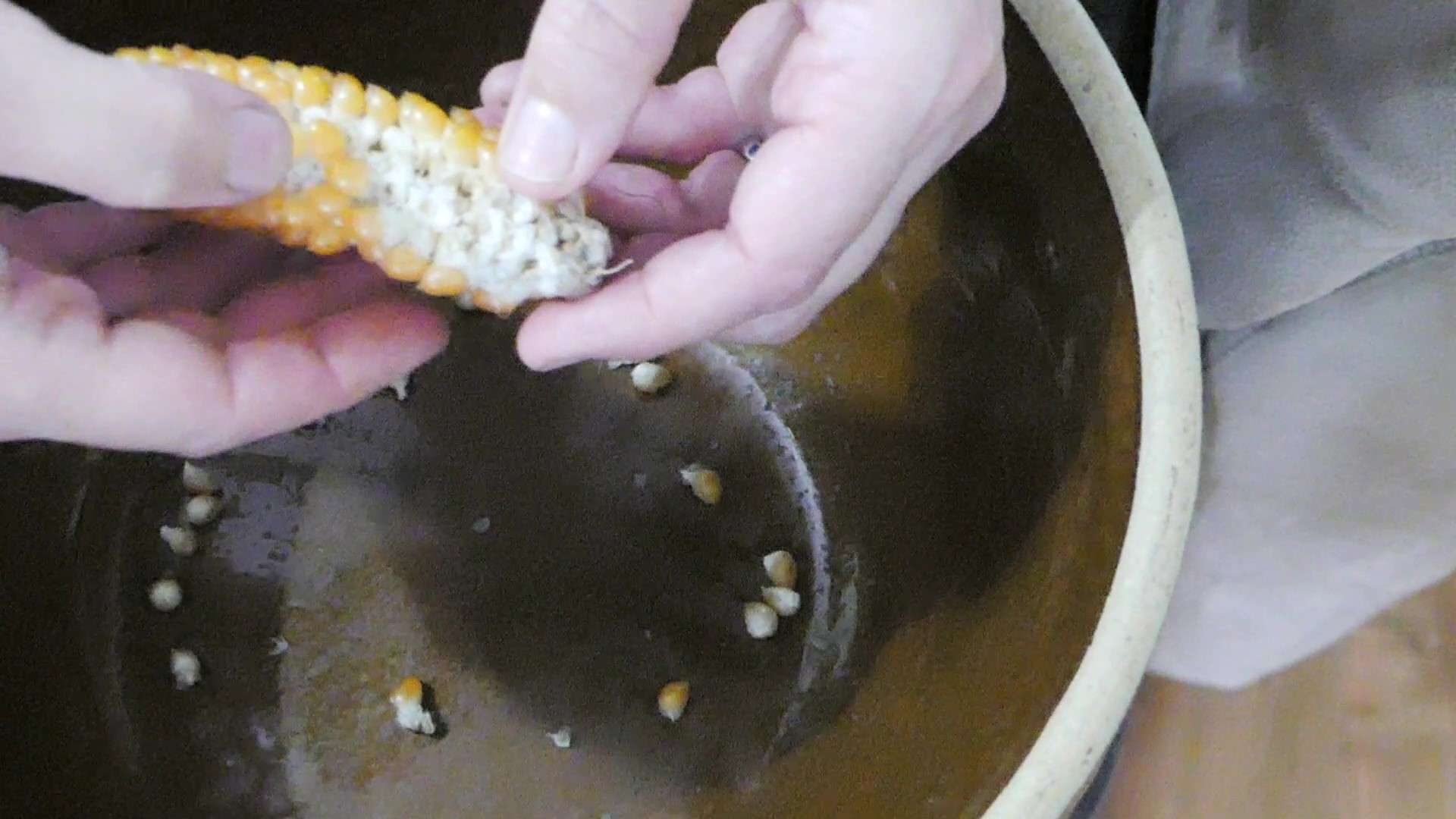 How to Grow and Process Popcorn (Harvesting-Popping) - The Rose Homestead