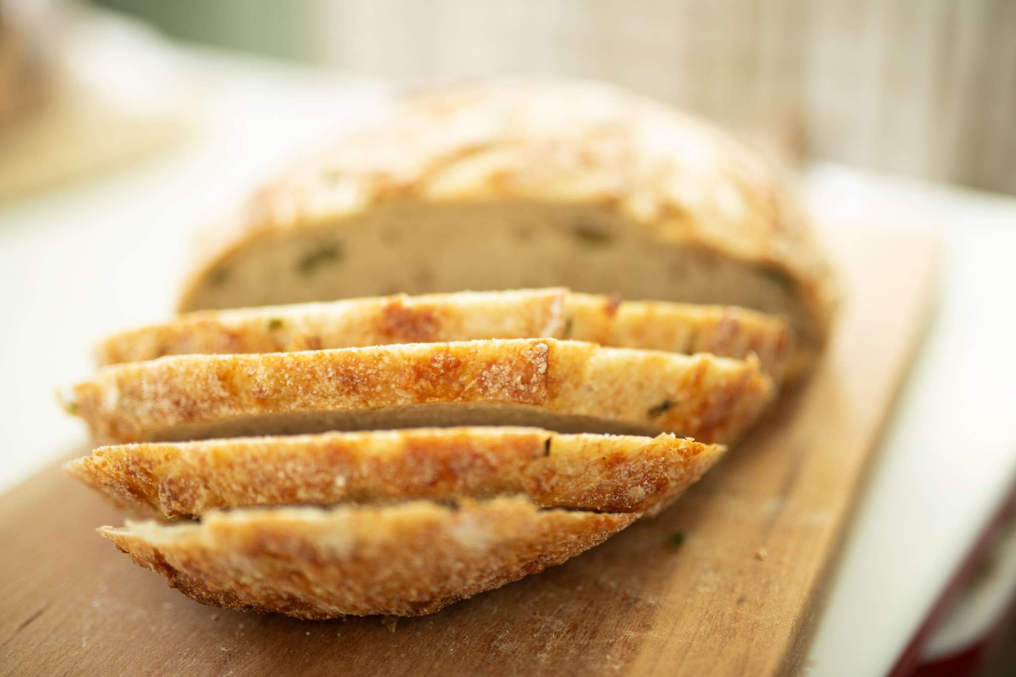 Sourdough Jalapeno Cheddar Artisan Loaf | No Knead - The Rose Homestead