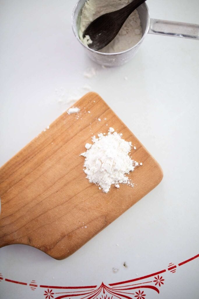 The Best Type of Flour to Feed Your Sourdough Starter - The Rose Homestead